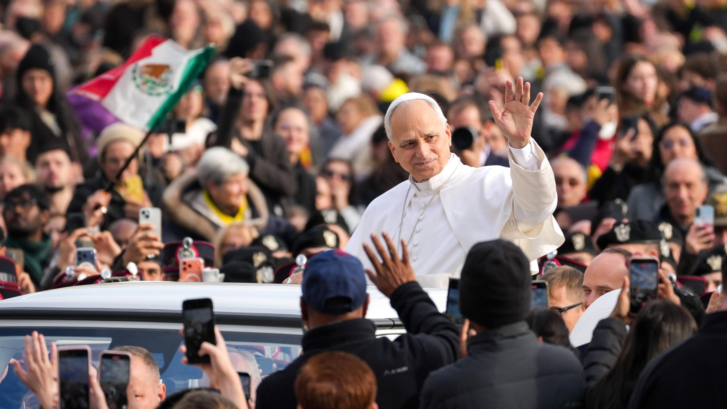 Vatican says close to 3 million people saw Pope Leo at the Vatican in ...