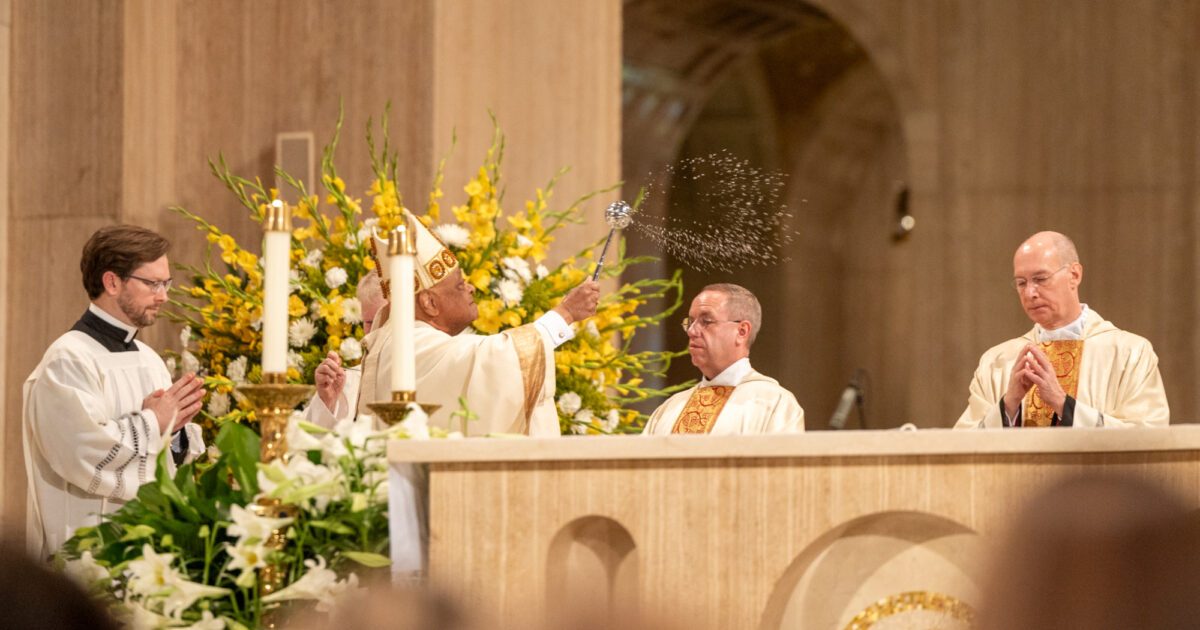 Photo Gallery: Cardinal Gregory's Easter Sunday Masses- Catholic Standard