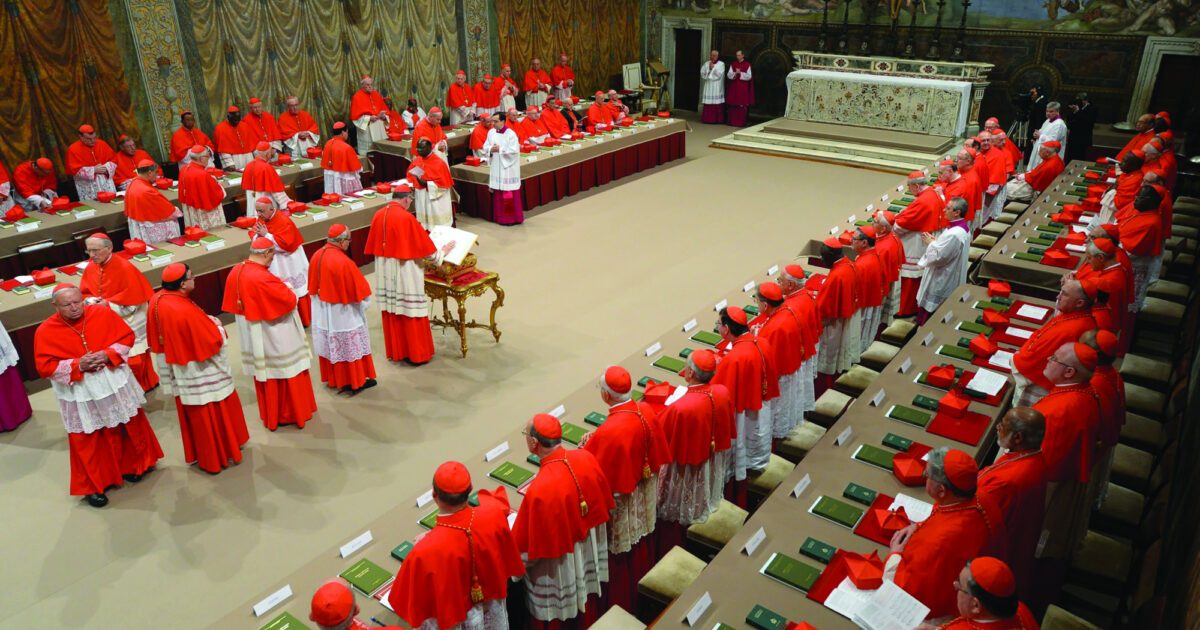 Precise rules govern what happens in period between popes- Catholic ...