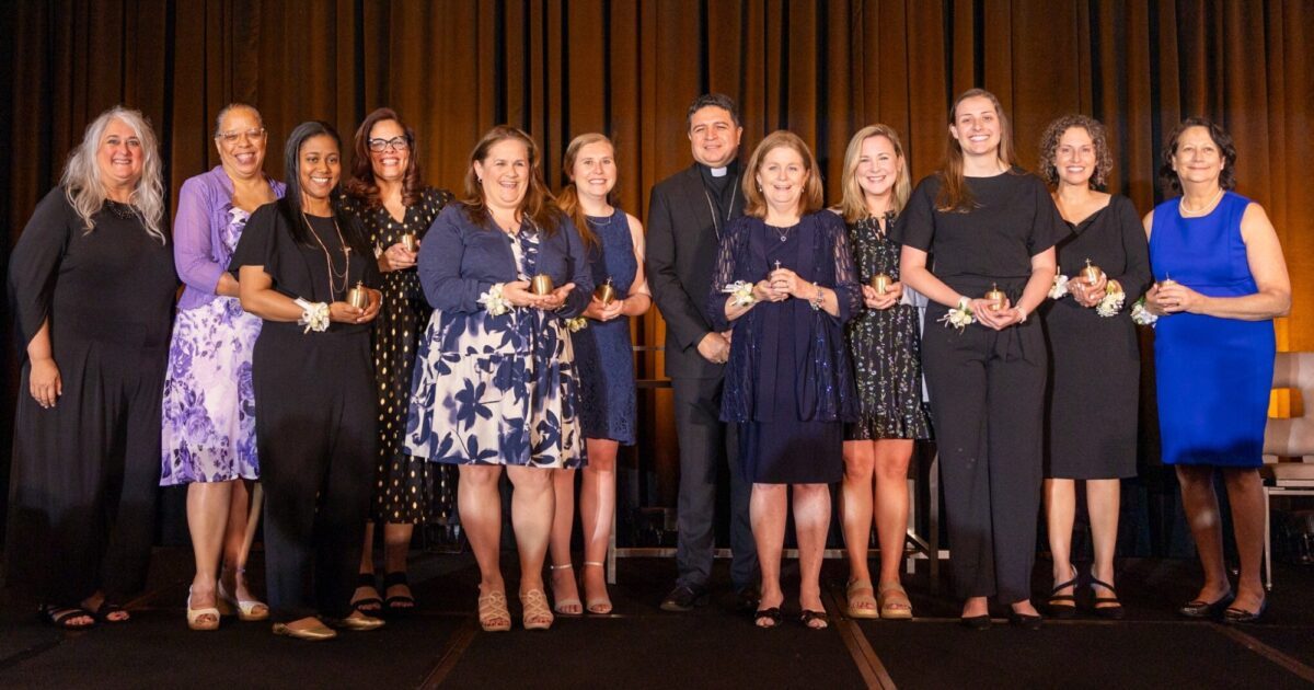 Archdiocese’s 10 Golden Apple Award-winning teachers honored at dinner ...