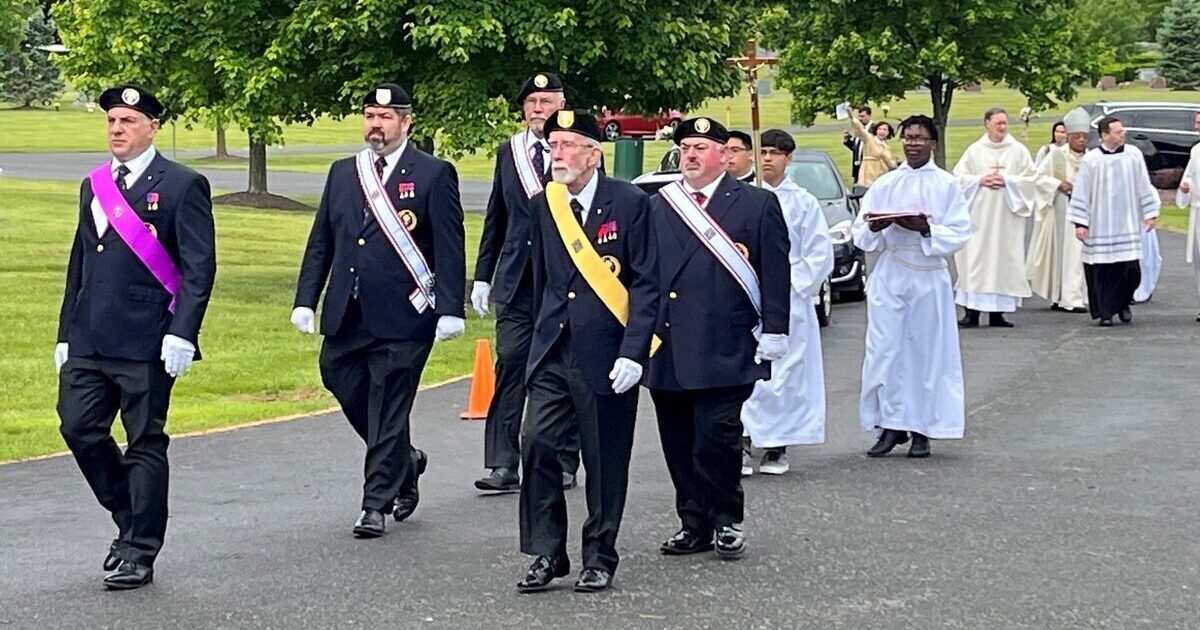 At cemetery Mass, Cardinal Gregory says that weekend’s Pentecost Sunday ...