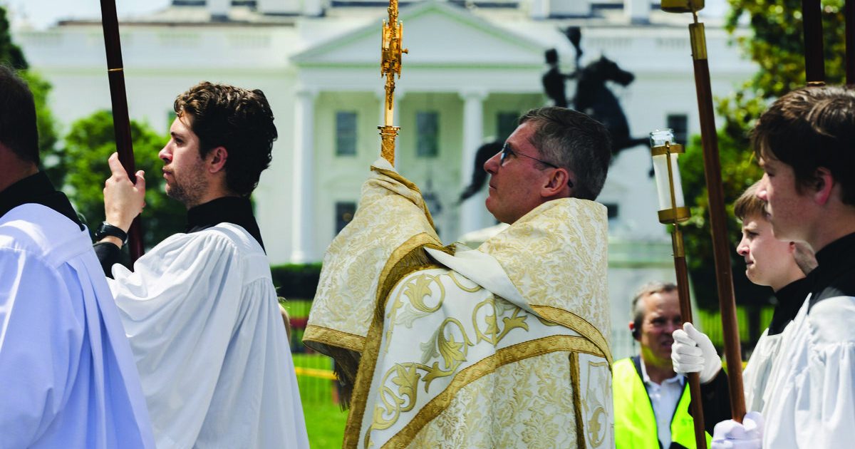 CIC hosts its first Eucharistic Procession in downtown Washington ...