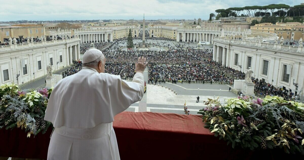 Pope’s Christmas message: Say ‘yes’ to the Prince of Peace, ‘no’ to war ...