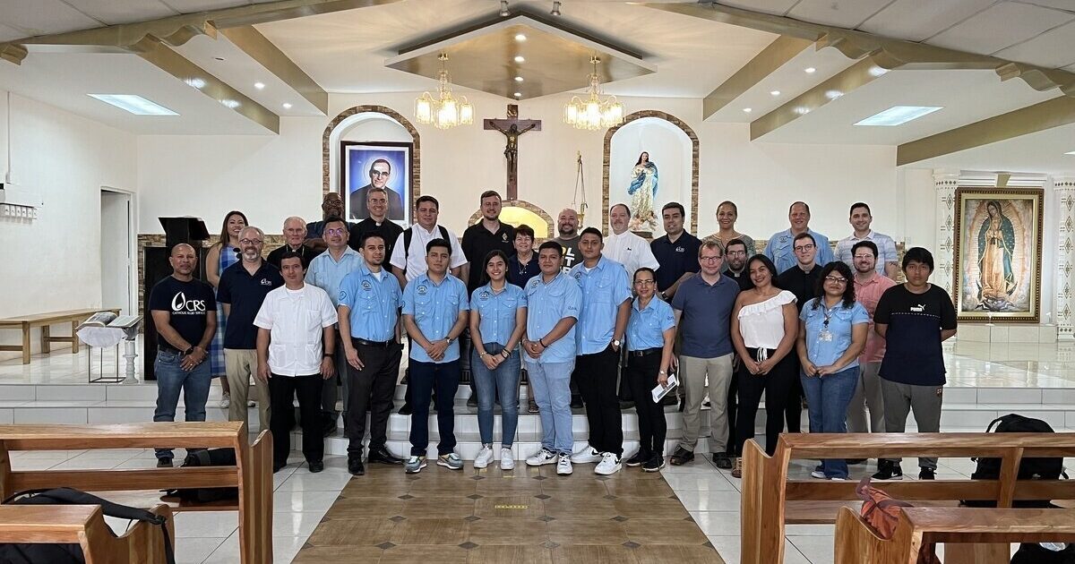 Tirando la semilla: jóvenes, una luz de cambio en El Salvador - El ...