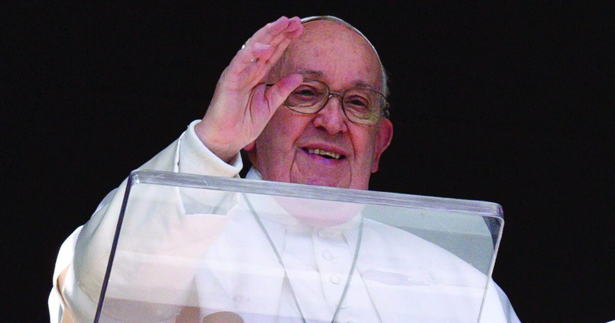 Pope proposes keeping eyes on Jesus as Lenten resolution - Catholic ...