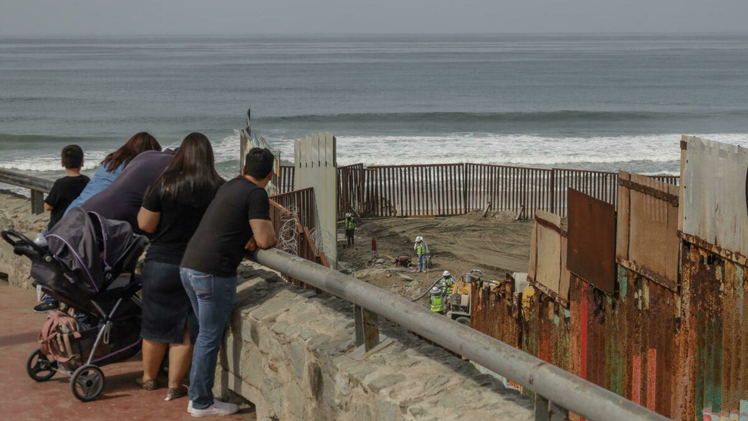 Renovación de muro rompe esperanzas de rescatar Parque de la Amistad en ...